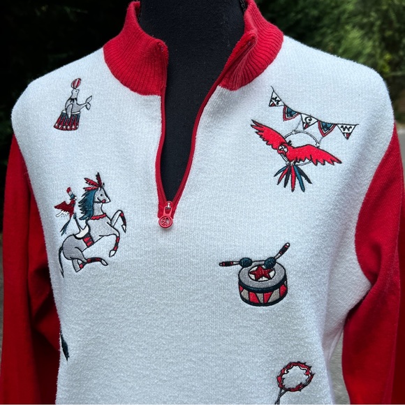 Macaw | Sweaters | Macaw Vintage Storytelling Embroidered Circus Parrot ...